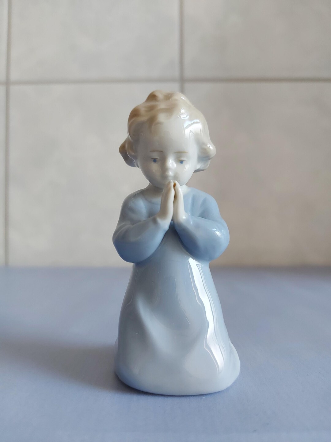 Metzler & Ortloff Porcelain Figure Praying Child - Etsy