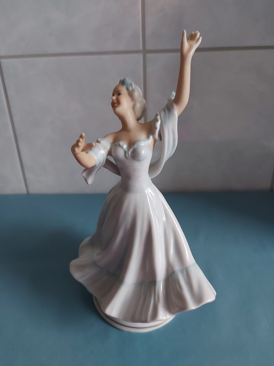 Heinz Schaubachunterweißbachporcelain Figuredancerthe - Etsy
