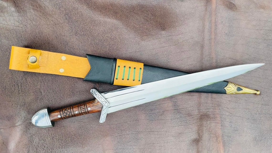 EGKH-15 Inches Blade Barrow Sword-handmade Sword-made of Leaf - Etsy