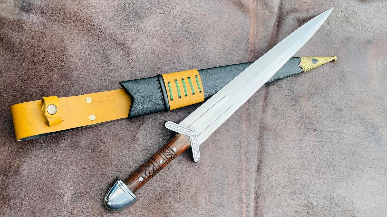 EGKH-15 Inches Blade Barrow Sword-handmade Sword-made of Leaf - Etsy