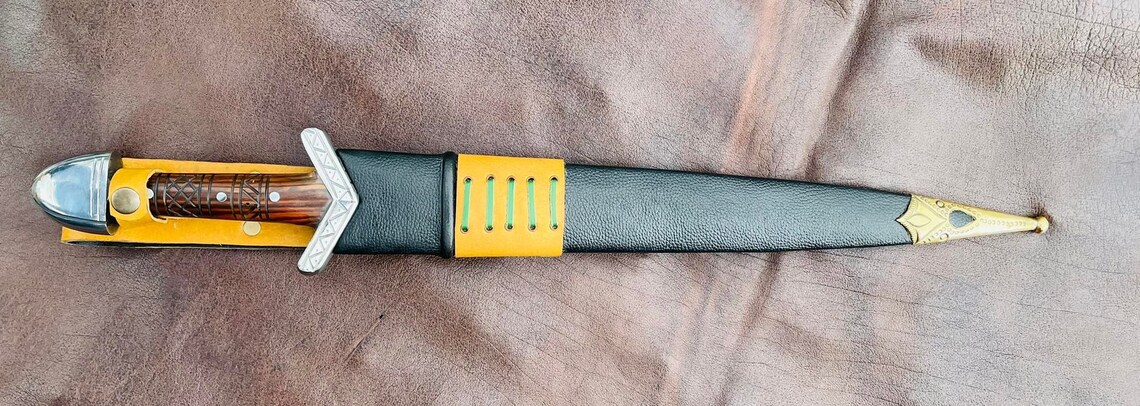 EGKH-15 Inches Blade Barrow Sword-handmade Sword-made of Leaf - Etsy