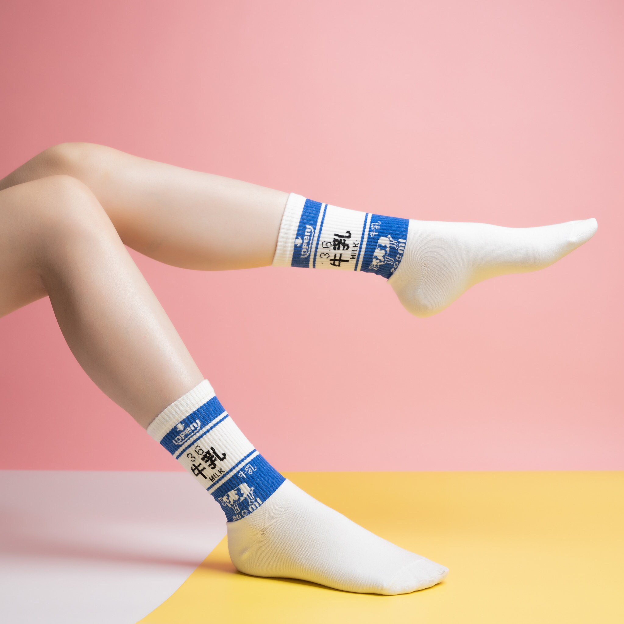 Milk Socks Milk Element Milk Theme Woman Socks White And Blue Socks ...