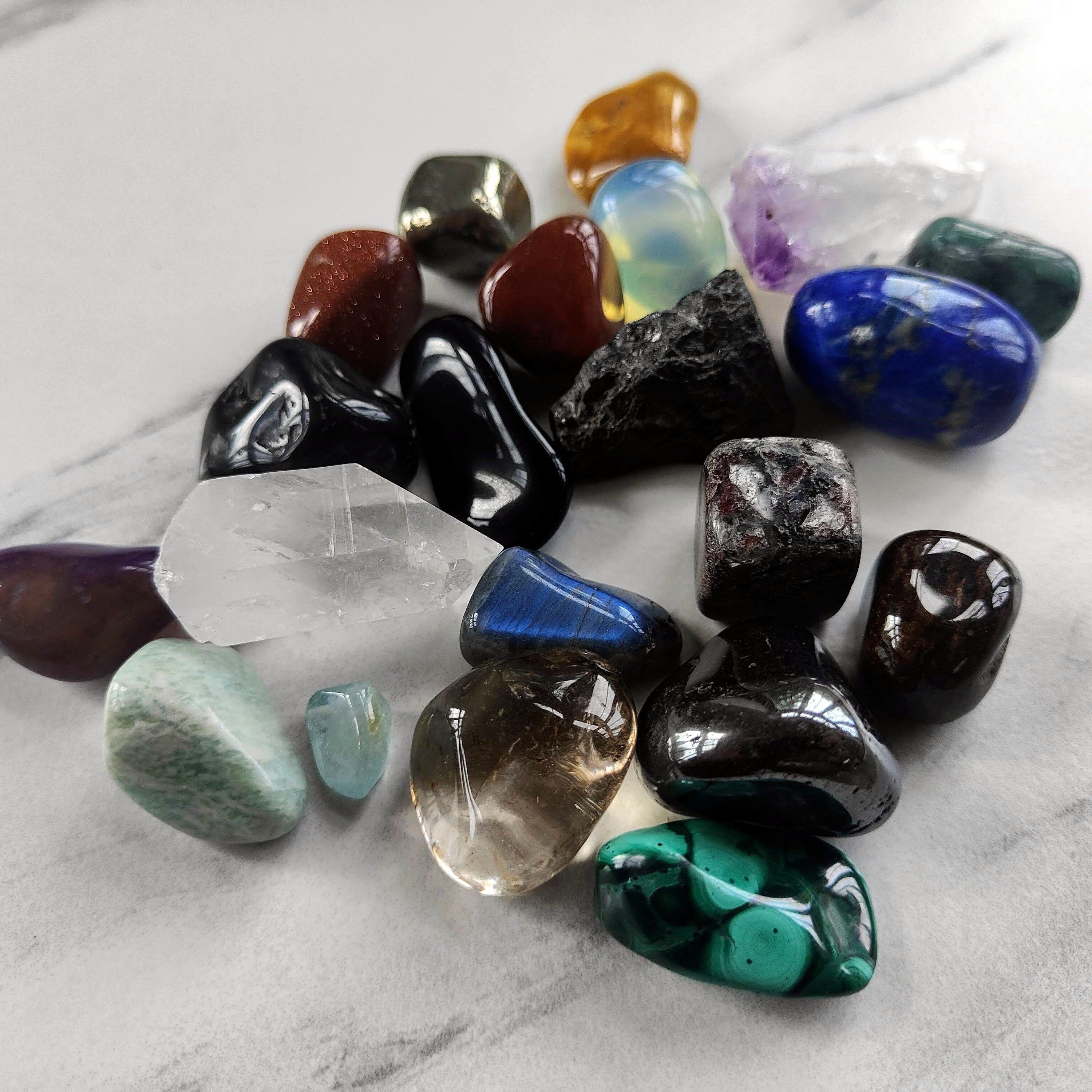 Minecraft Crystal Set - with gift bag and information leaflet Gemstones ...