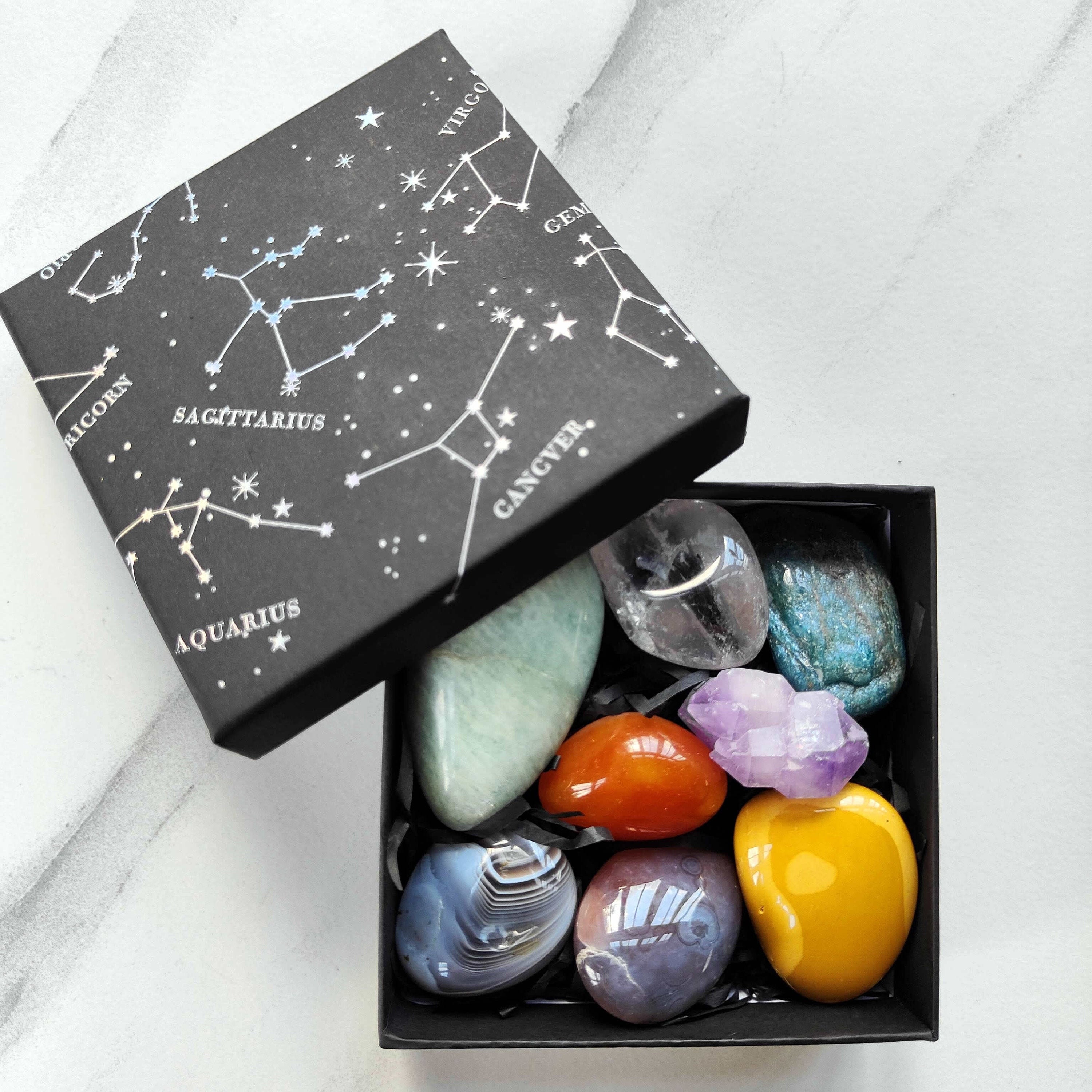 Chakra Crystal Set. 8 chakra gemstone crystals in beautiful gift box ...