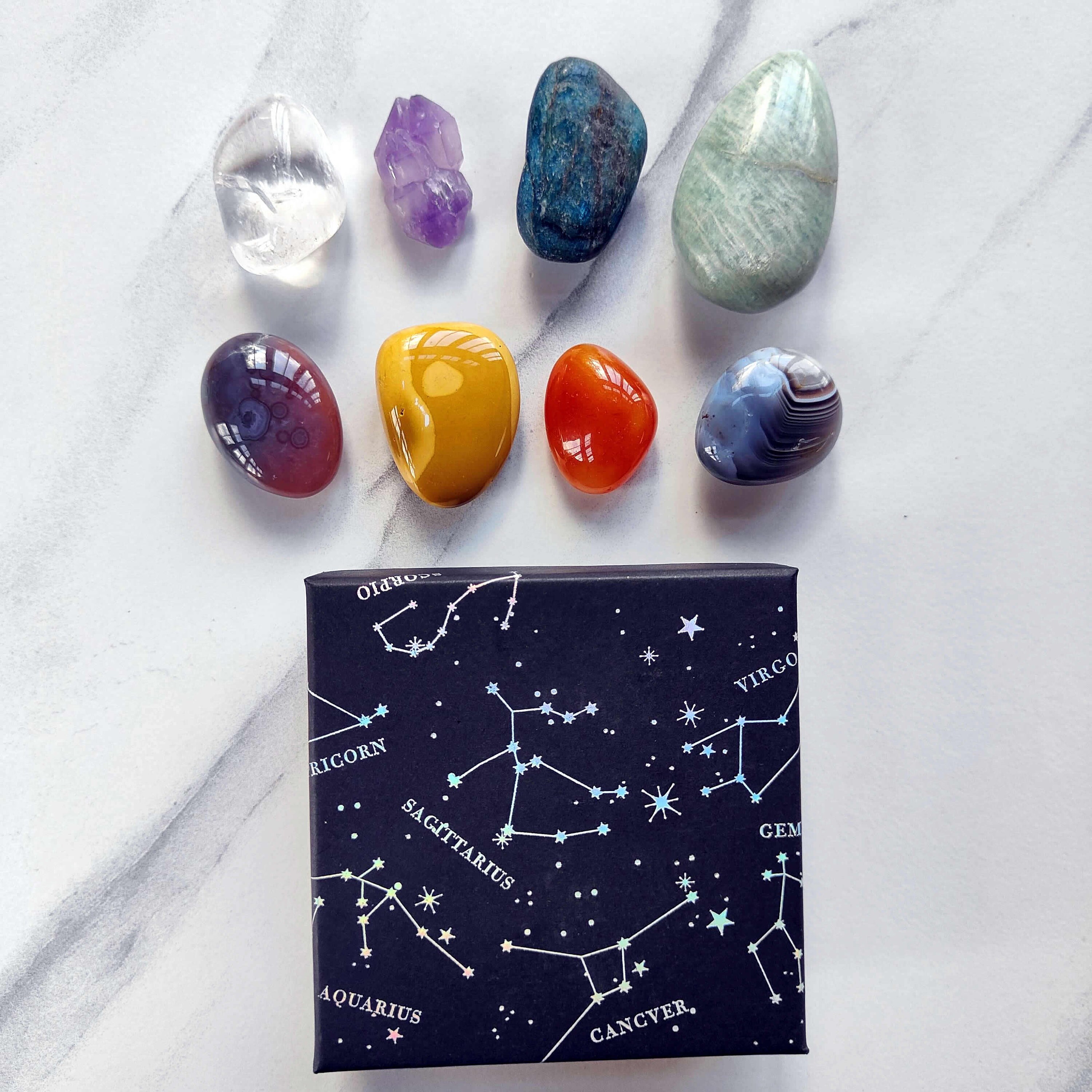 Chakra Crystal Set. 8 chakra gemstone crystals in beautiful gift box ...