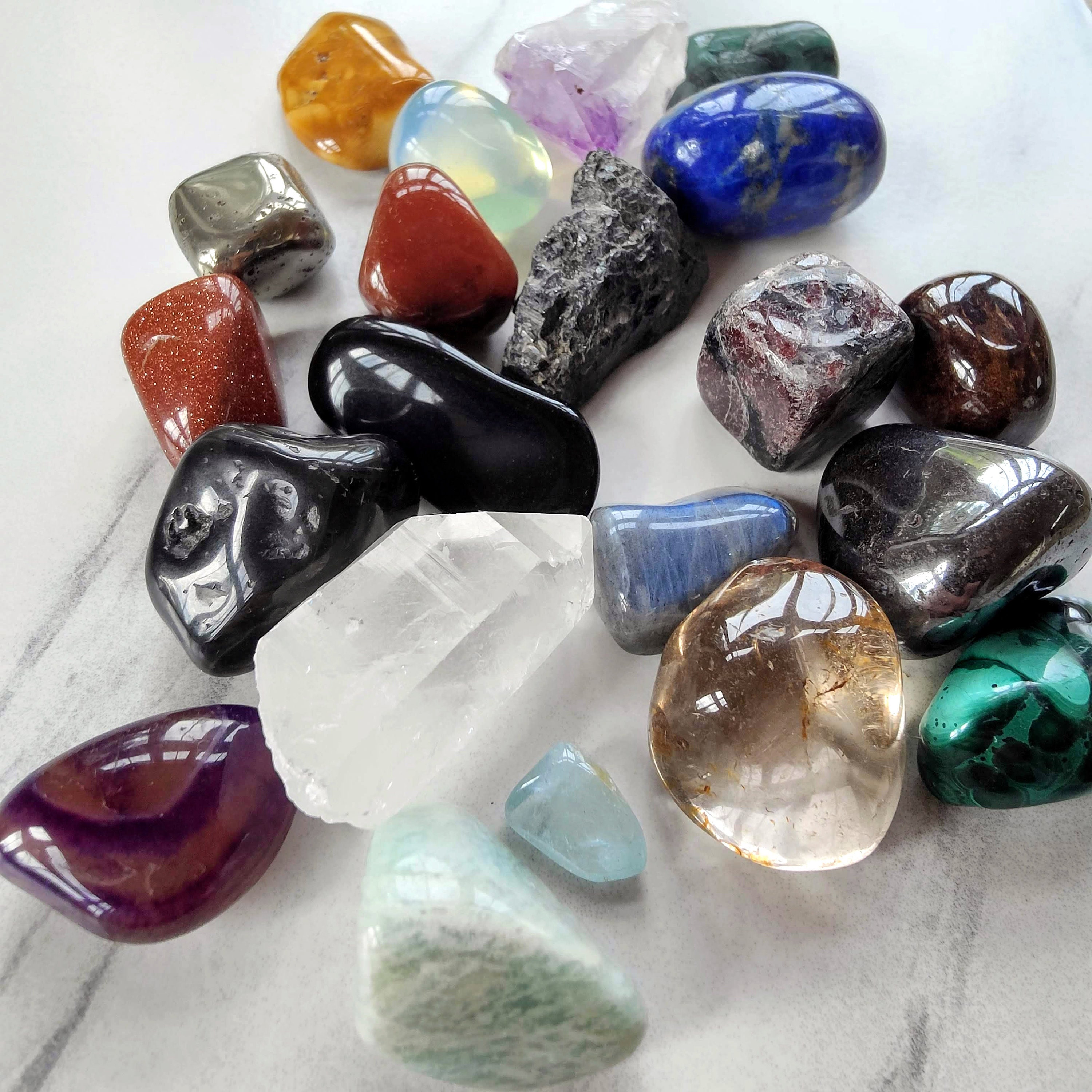 Minecraft Crystal Set - with gift bag and information leaflet Gemstones ...