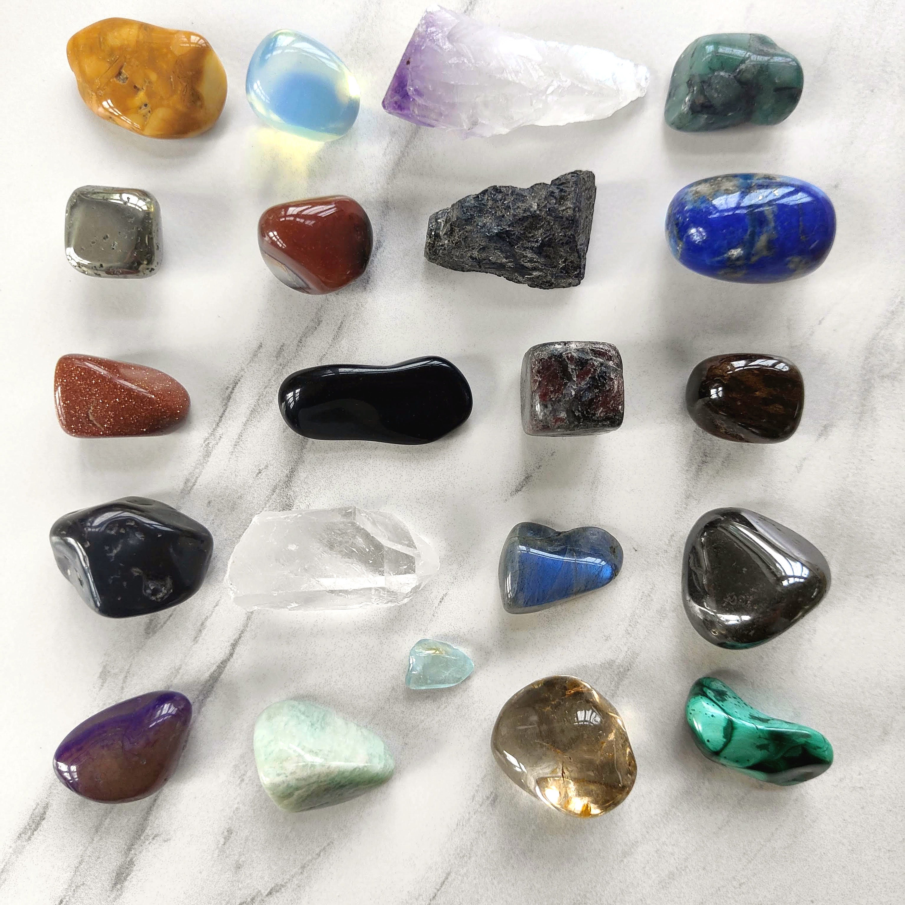 Minecraft Crystal Set - with gift bag and information leaflet Gemstones ...