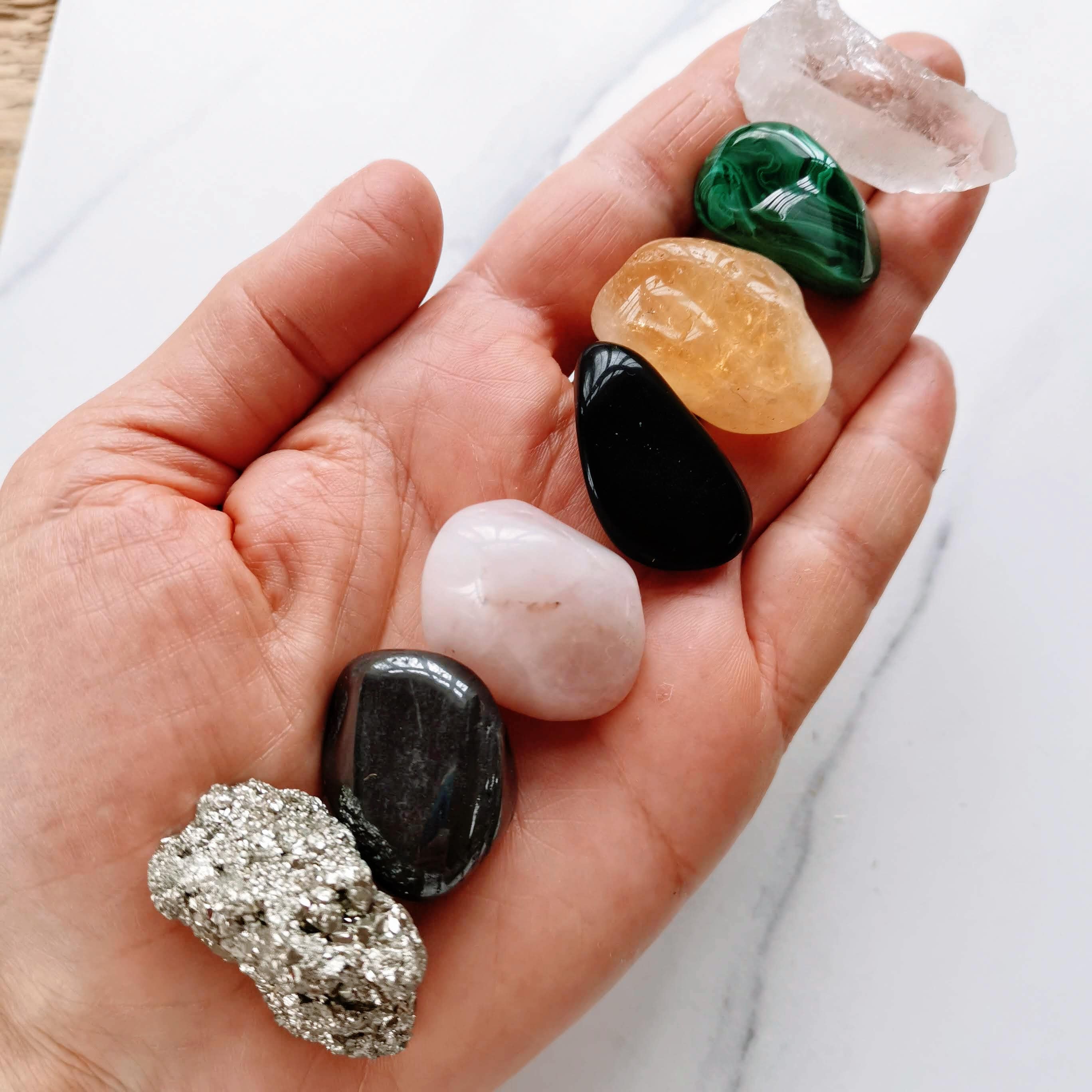 Manifestation Crystal Collection; Crystal set for attracting the things ...