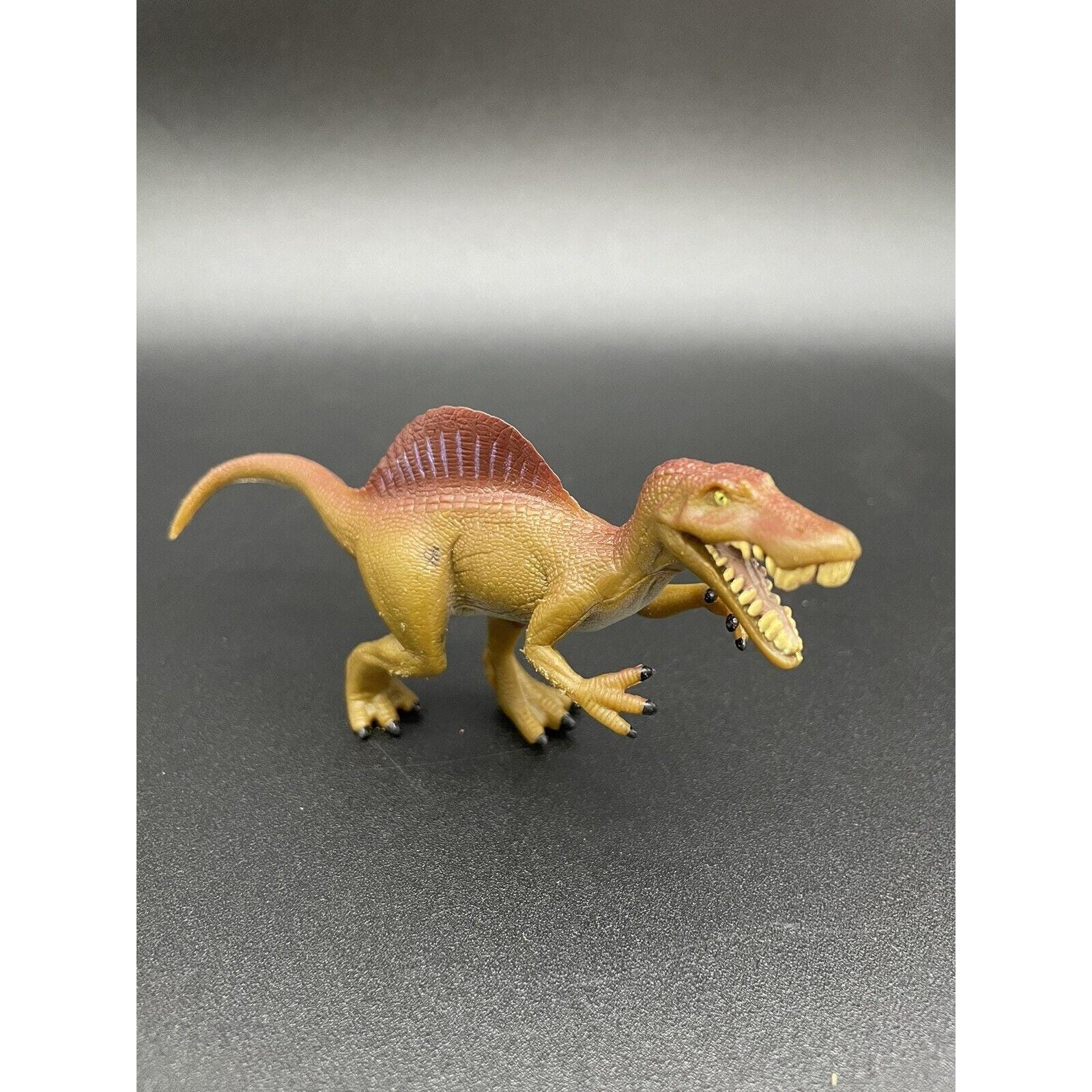 Jurassic Park 3 III Spinosaurus Mini Dinosaur Figure Dino 2000 Toy ...