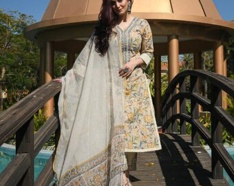 Chicken Work Dress - Etsy