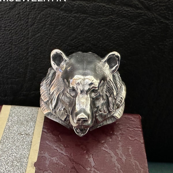 Bear Signet Ring - Etsy