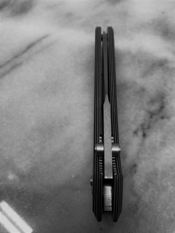 Benchmade 940-1 / 940-2 White Black Special G10 Custom Scales ...