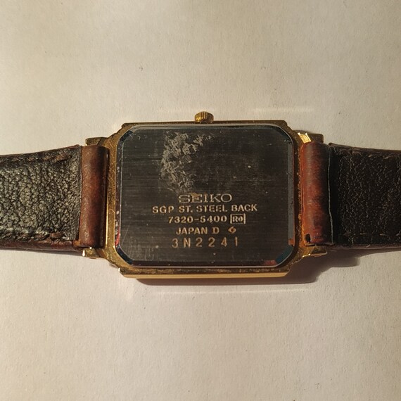 Reloj Seiko Quartz Rectangular - Gem