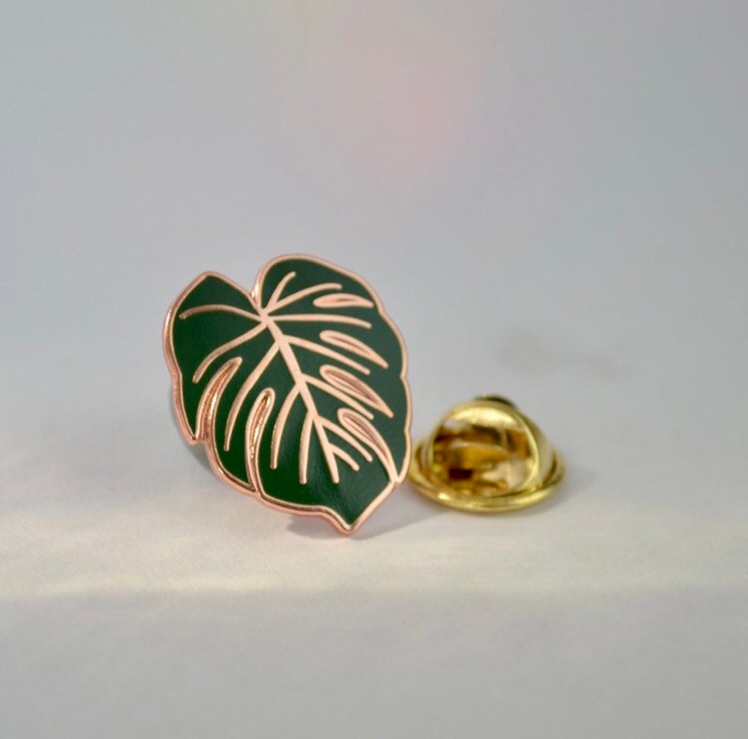 Emaille Pin Pflanze, Monstera deliciosa Pin, Anstecknadel, Pflanze ...