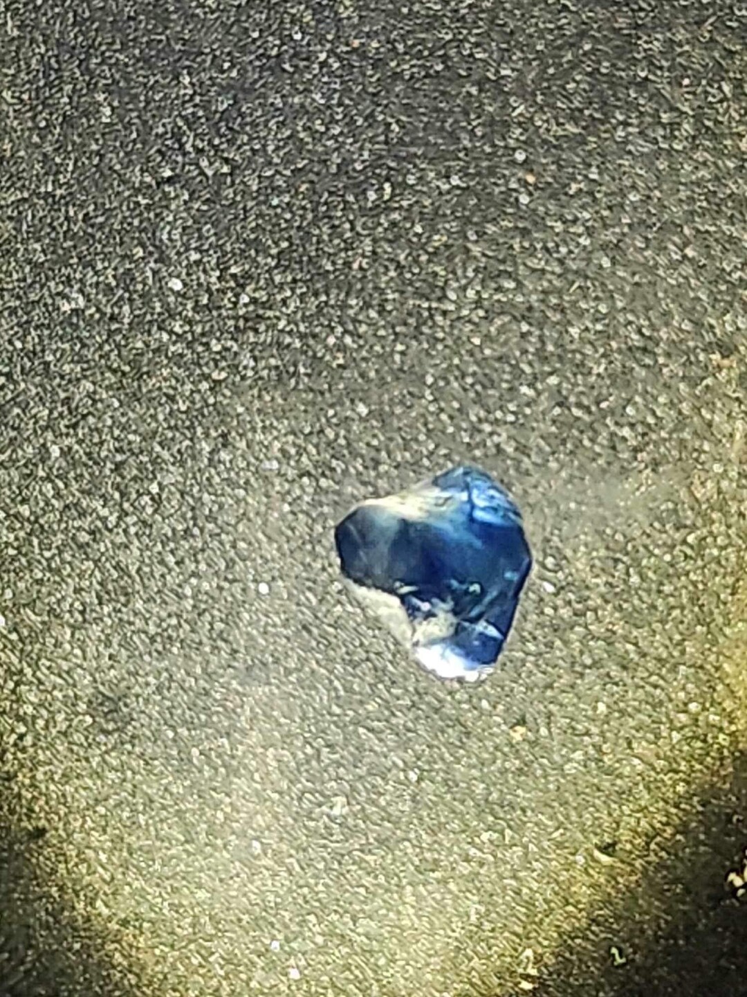 Rare Aussie Treasure: Round Blue/white Gem Rough From Central QLD ...
