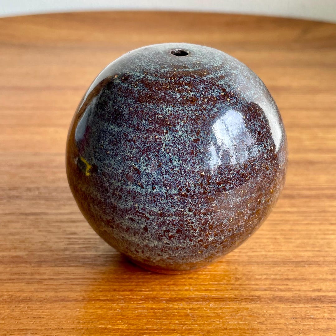 1976 Lorene Spencer Earth Orb Studio Pottery Bud Vase, Weed Pot ...