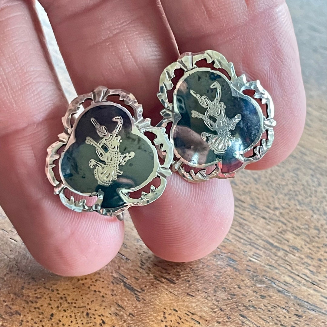 1940s Siamese Sterling Silver Clover Earrings: Buddhist Thepanom ...