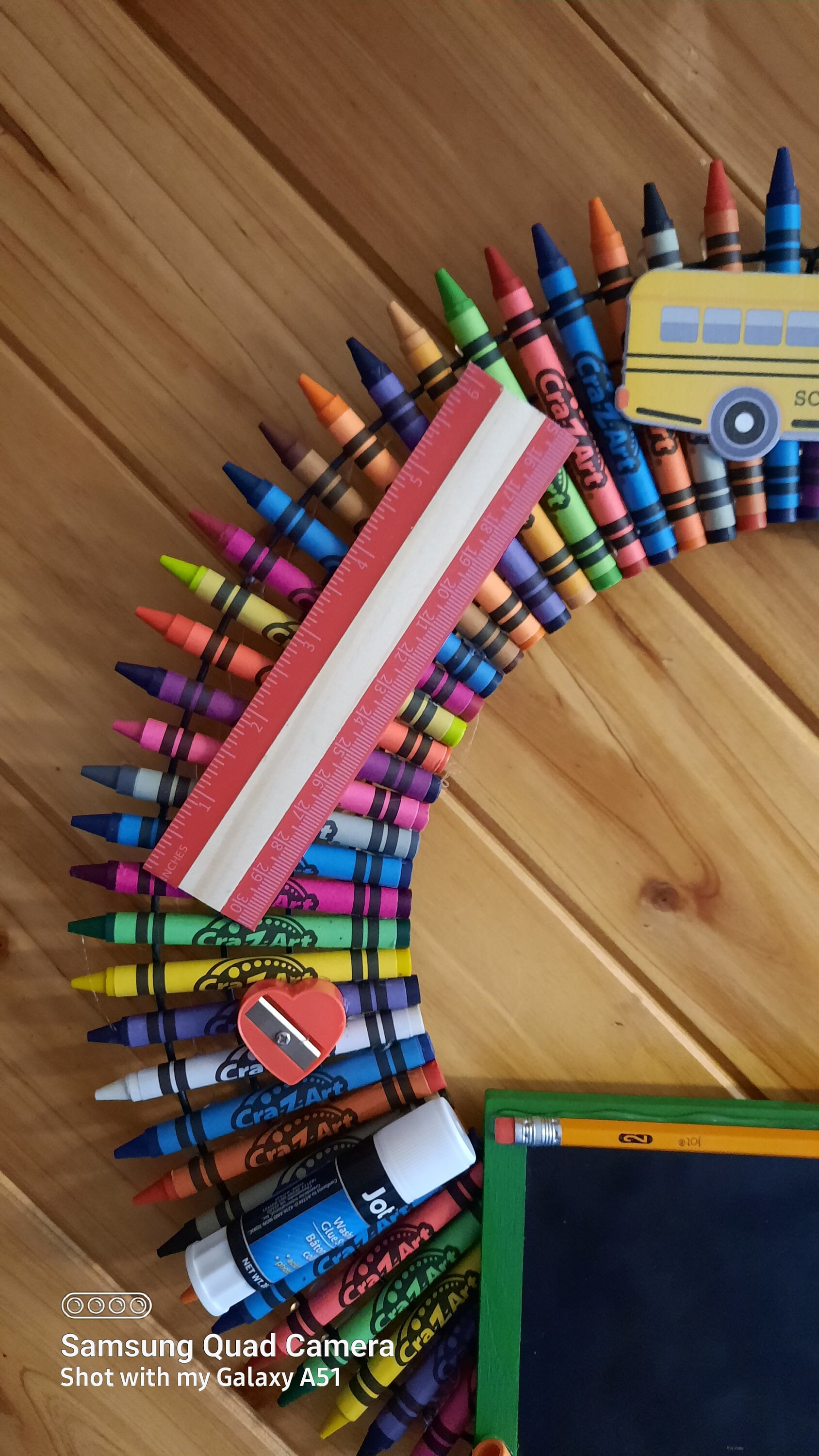School Bus Crayon Wreath - Etsy