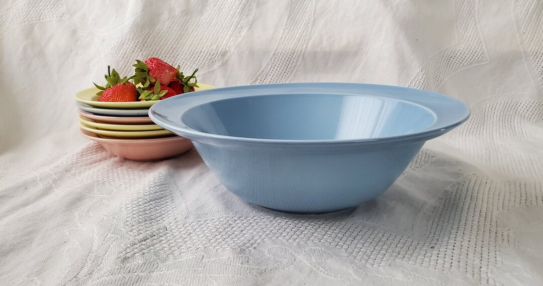VINTAGE Taylor, Smith & Taylor "lu-ray Pastel" Bowl Set - Etsy