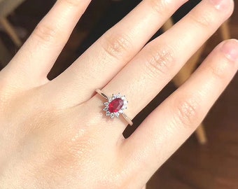 Royal Ruby Ring - Etsy