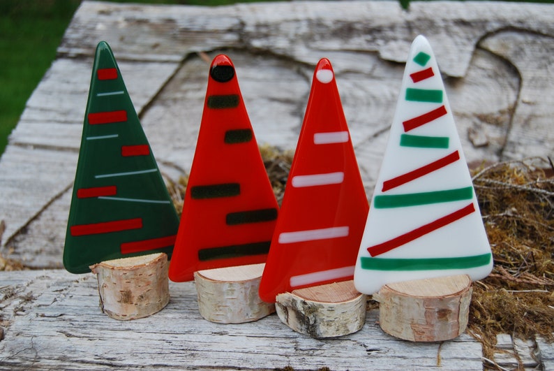 Fused Glass Christmas Trees in Wood Stand 6" - Etsy