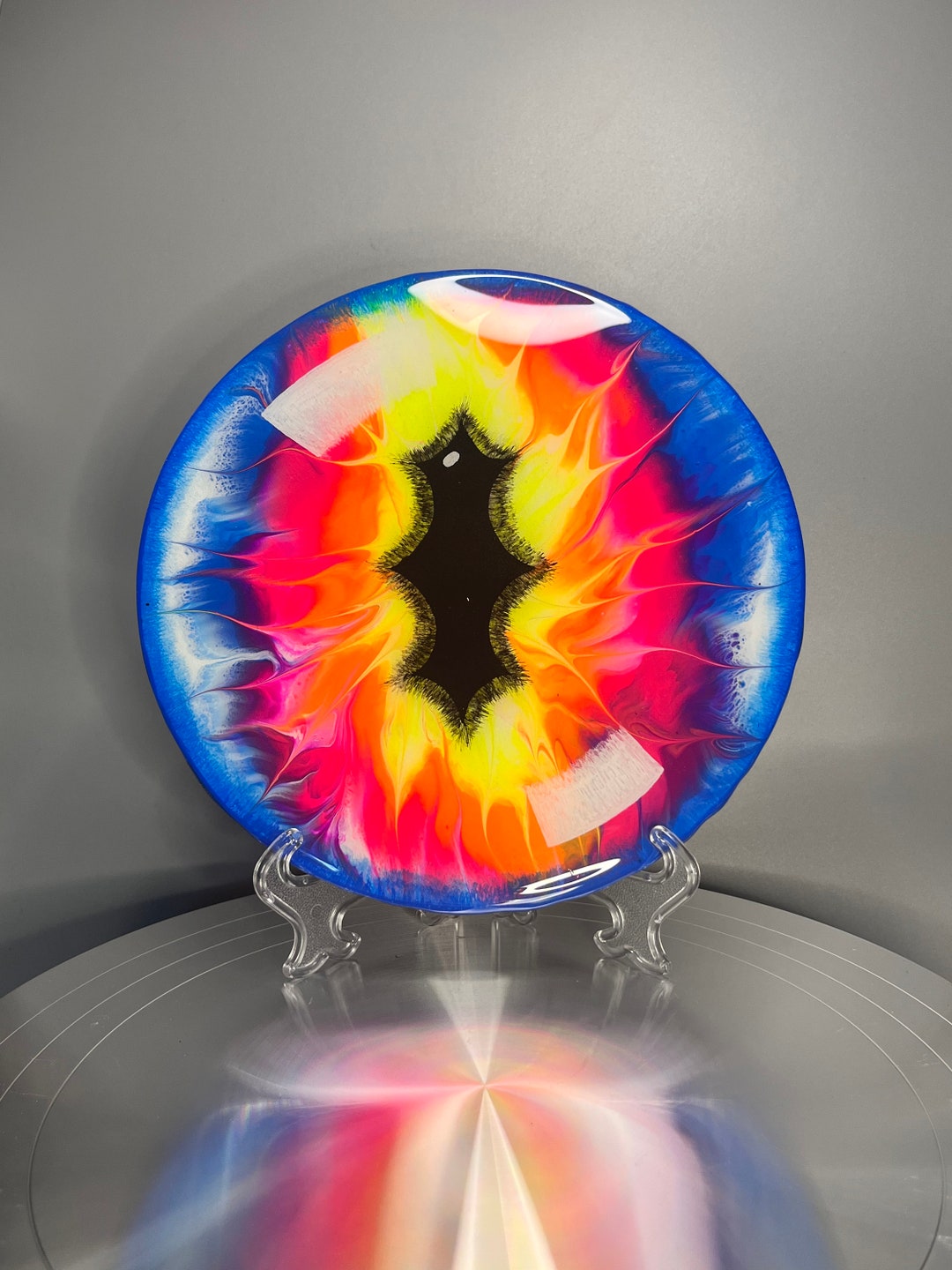 Neon Alien Eye Fluid Art - Etsy