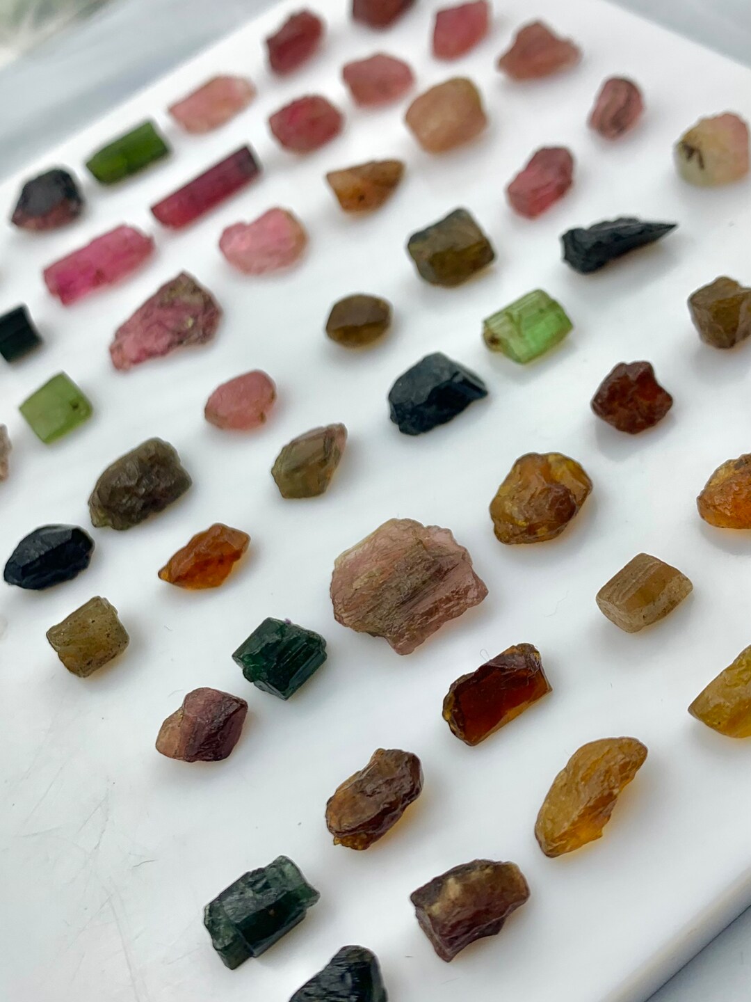 Natural Tourmaline Raw, Tourmaline Raw for Jewellery Making, Multi ...