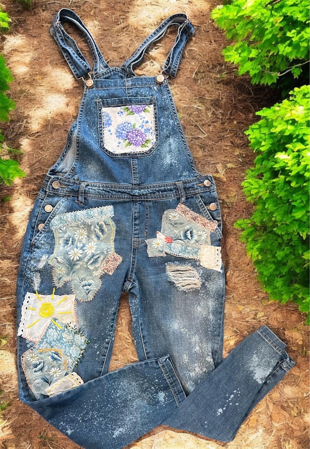Forever 21 | US 26 | Hand Embroidered / Bleached/ Patchwork Overalls - Etsy