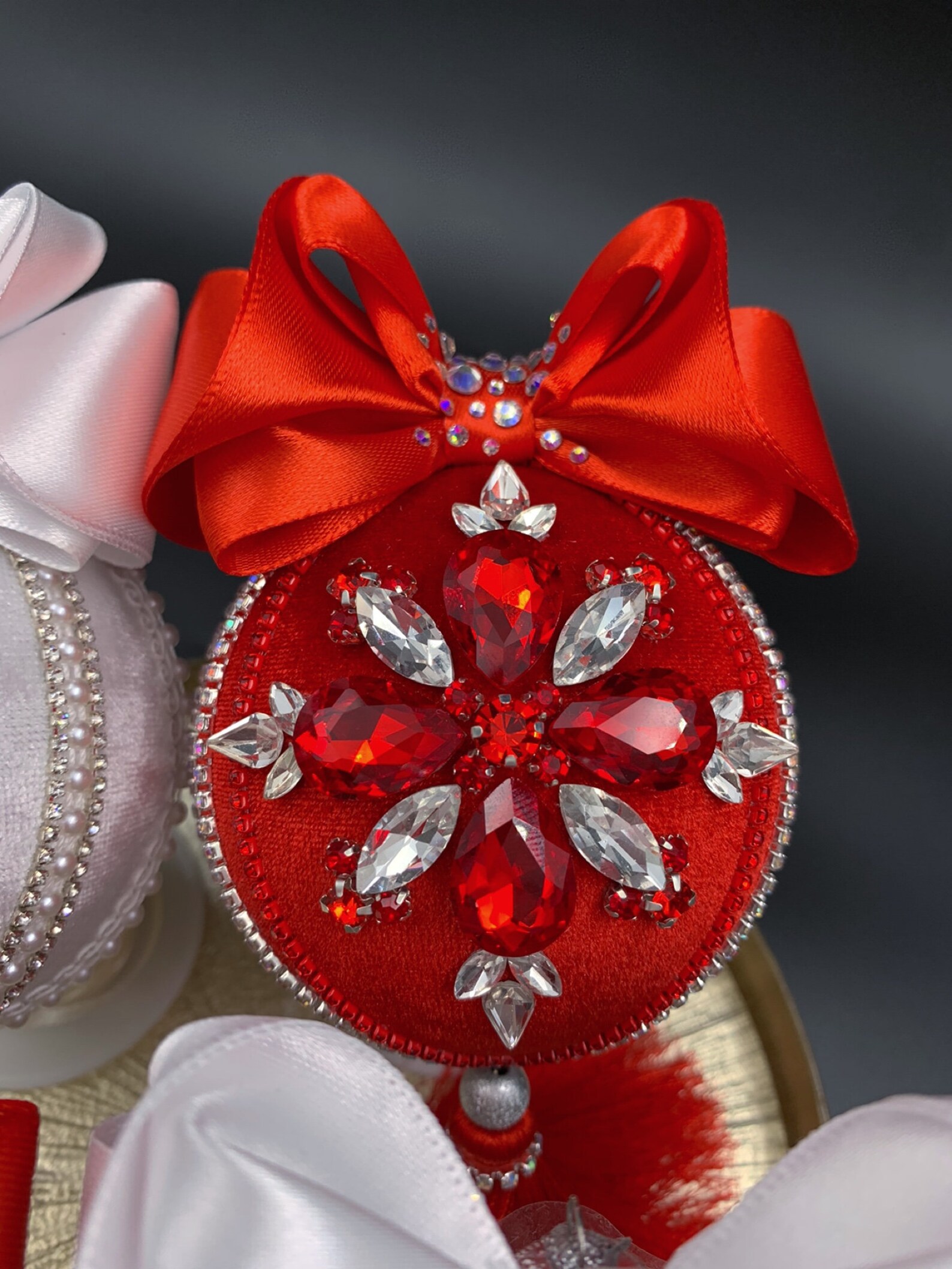 Vivid Red Velvet Christmas Baubles With Rhinestones. Cost for 1 Pcs ...