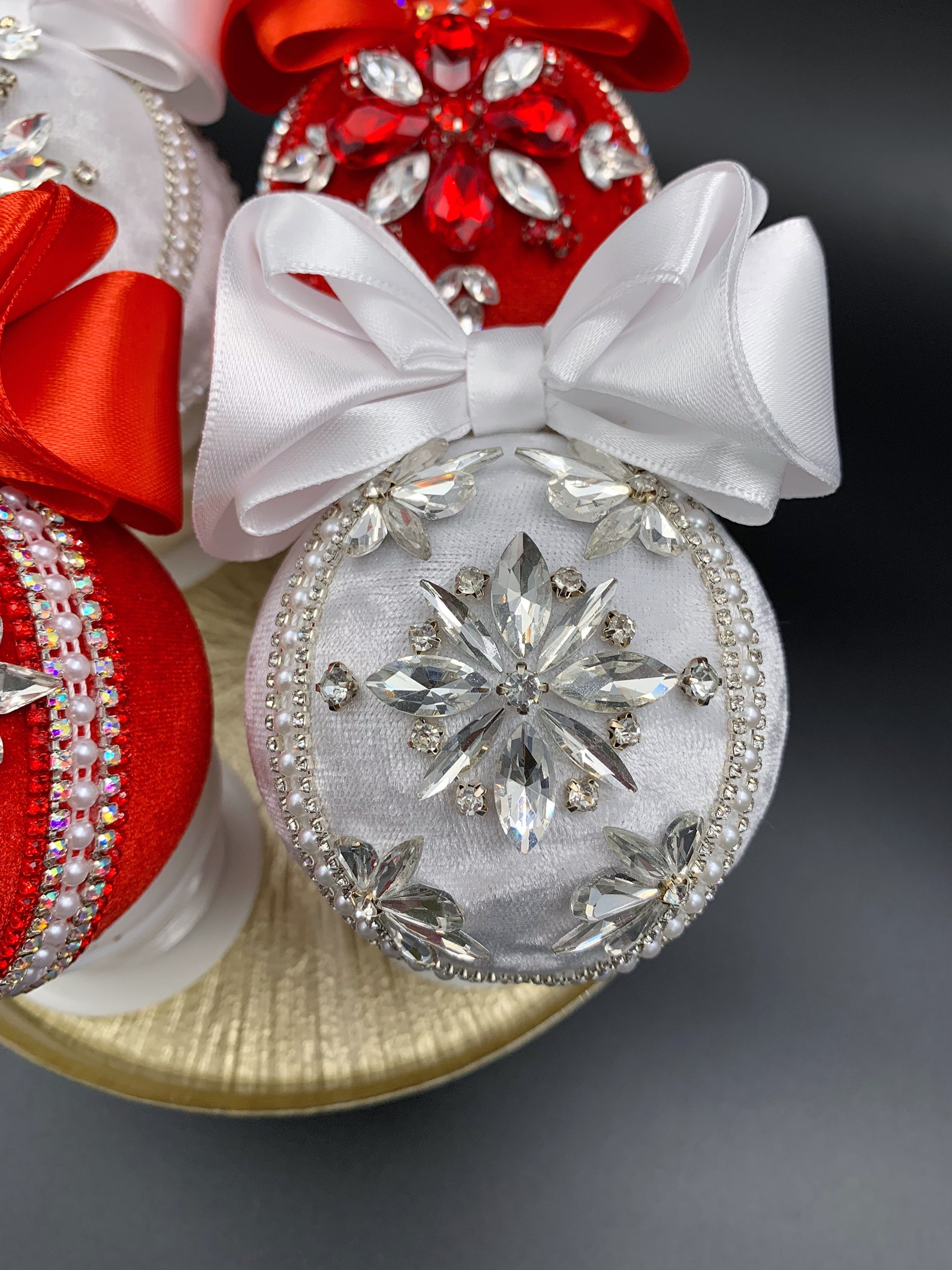 Vivid Red Velvet Christmas Baubles With Rhinestones. Cost for 1 Pcs ...