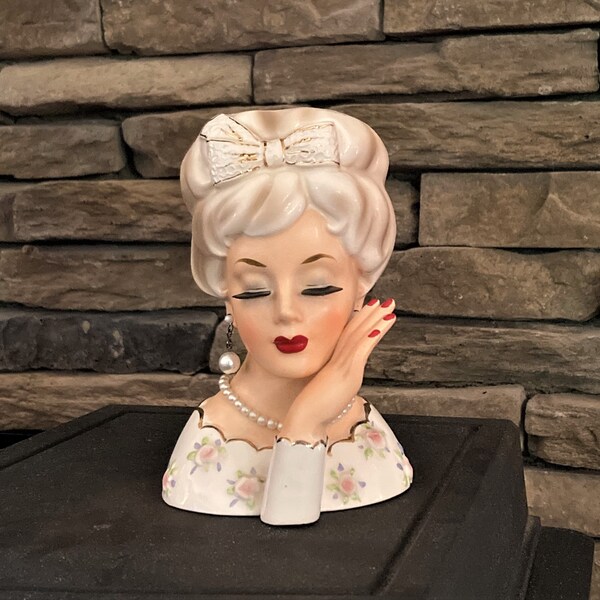 Vintage Lady Head - Etsy