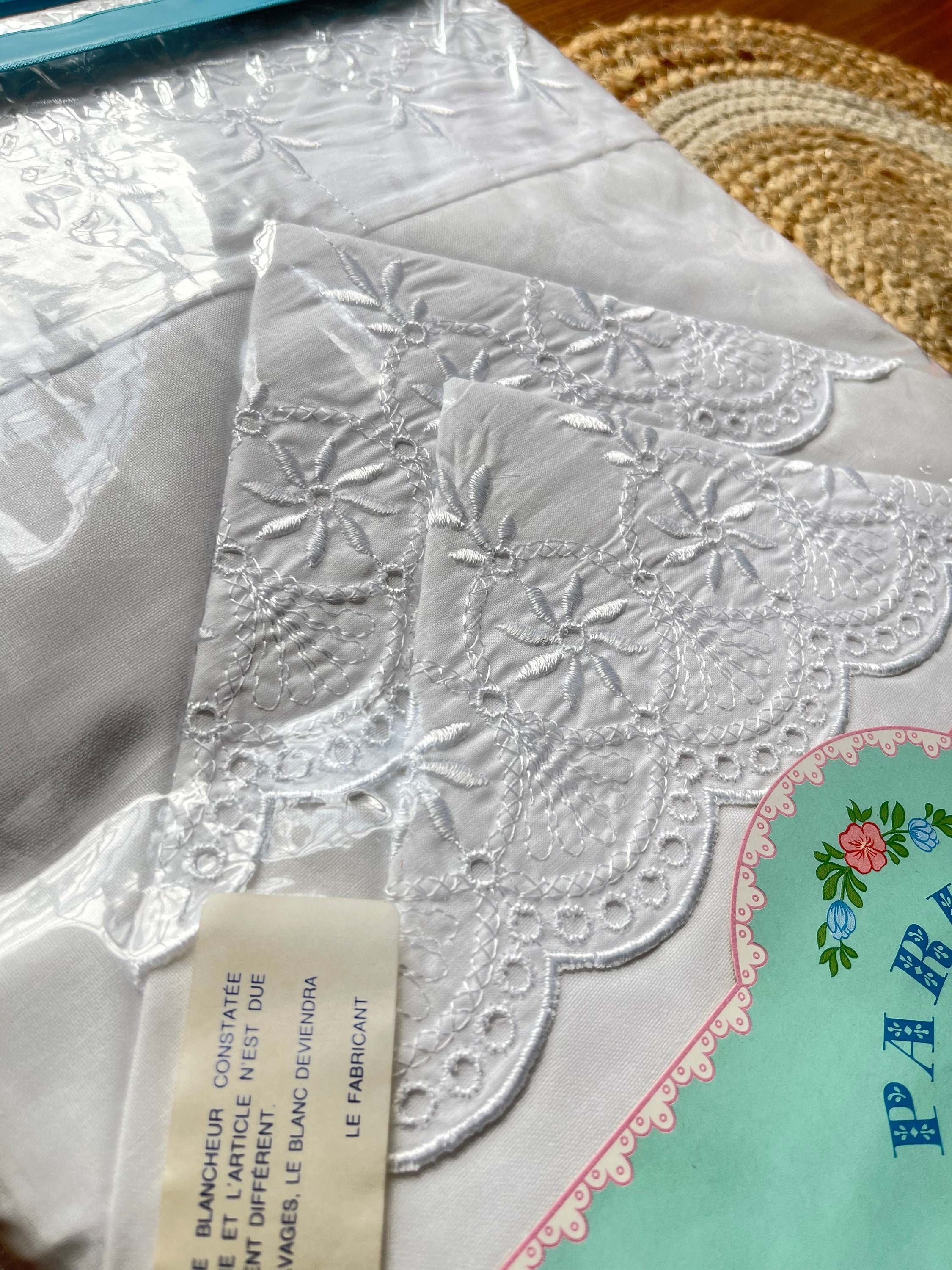 Vintage French Bedsheet Set; Flat Sheet, Fitted Sheet & Pillowcases ...