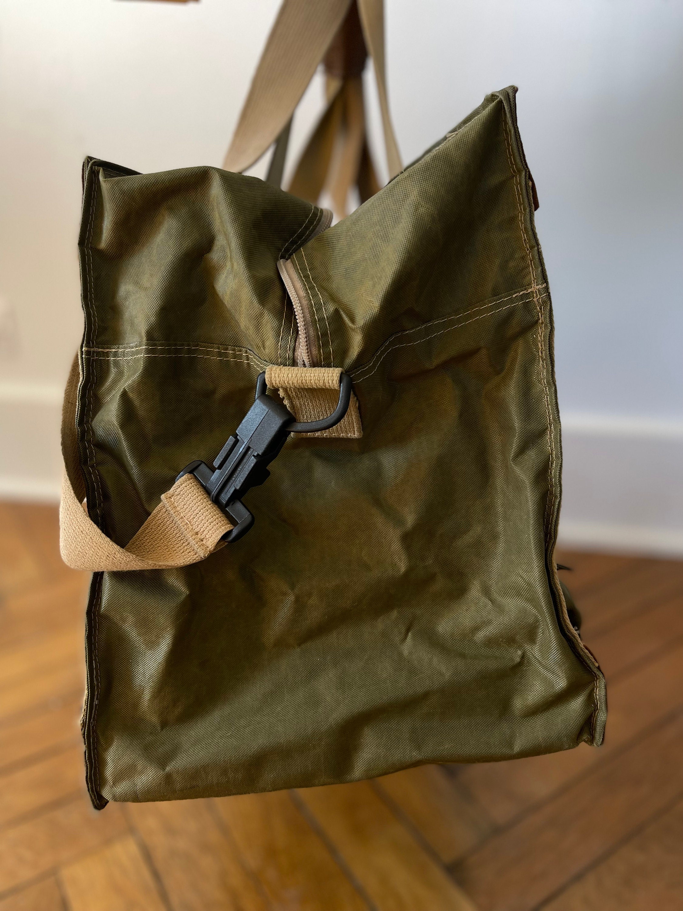 Vintage Heavy Duty JUMP Travel Bag. Design Bernard Ehret Paris. Large ...