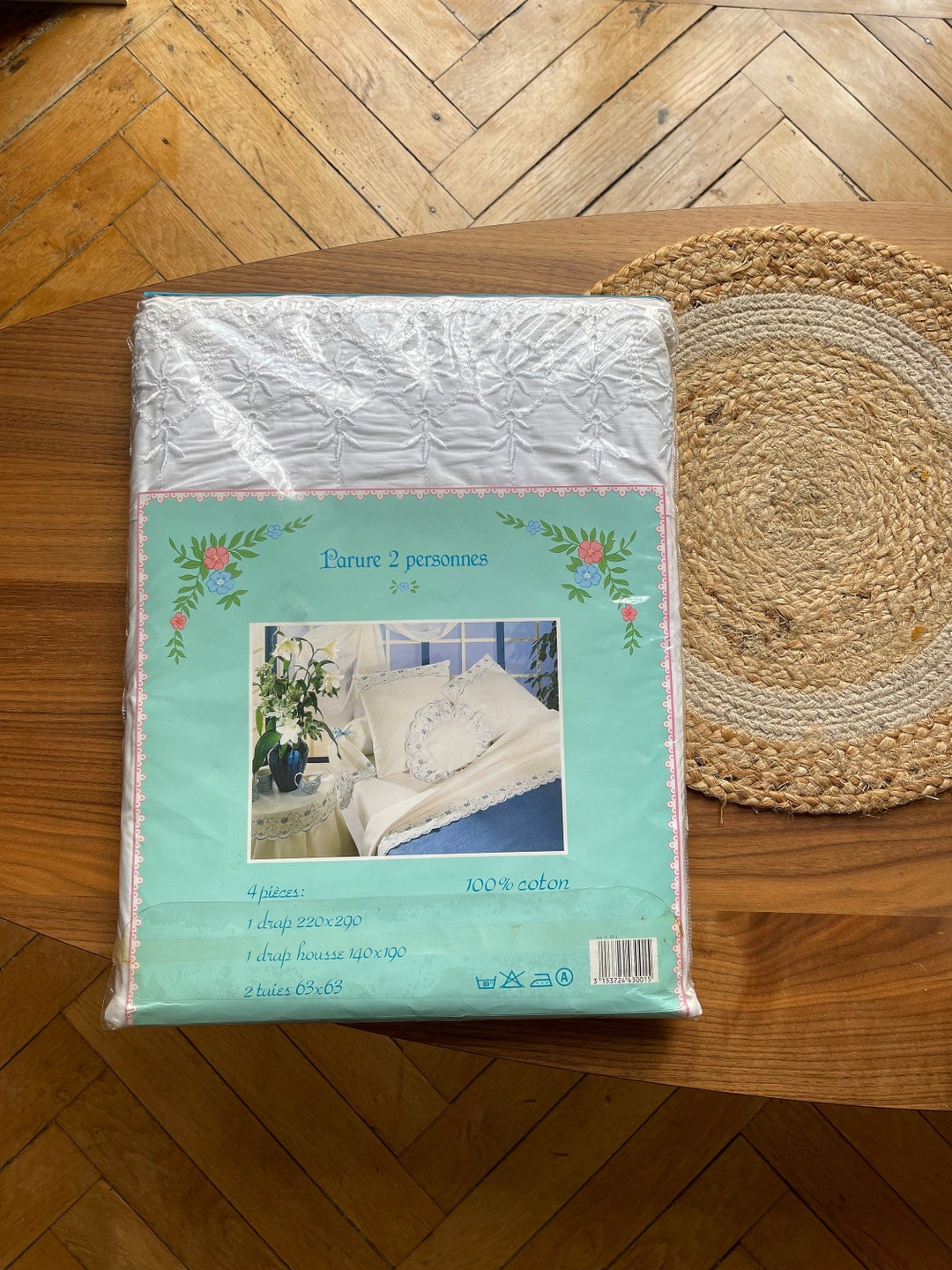 Vintage French Bedsheet Set; Flat Sheet, Fitted Sheet & Pillowcases ...