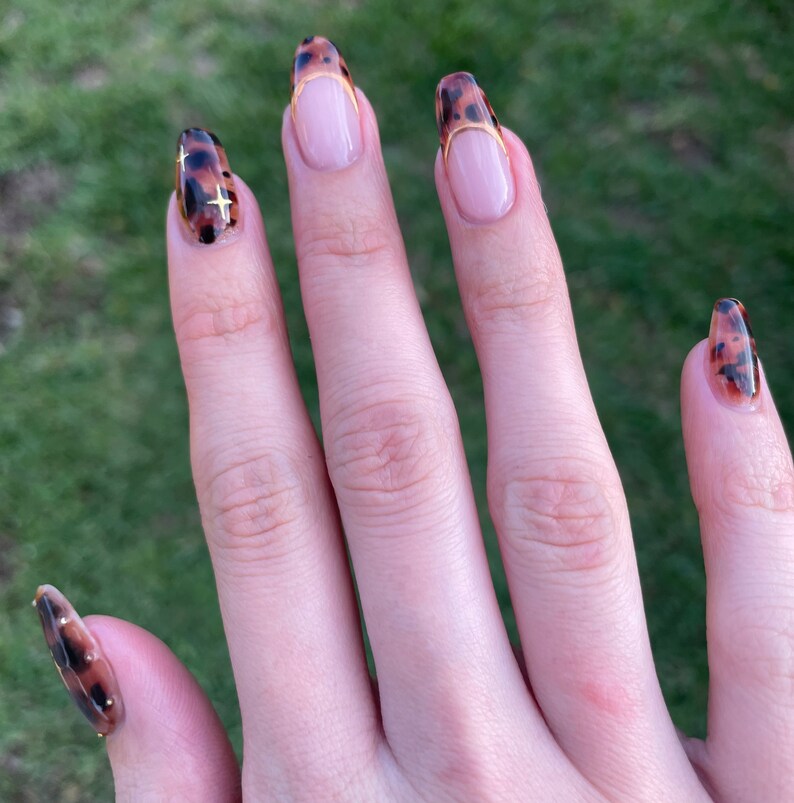 Fall Tortie Nails || Tortoiseshell Inspired Gold Chrome Gel Press on ...
