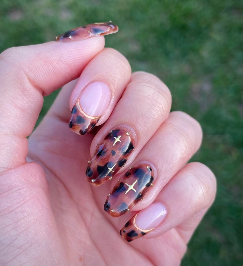 Fall Tortie Nails || Tortoiseshell Inspired Gold Chrome Gel Press on ...
