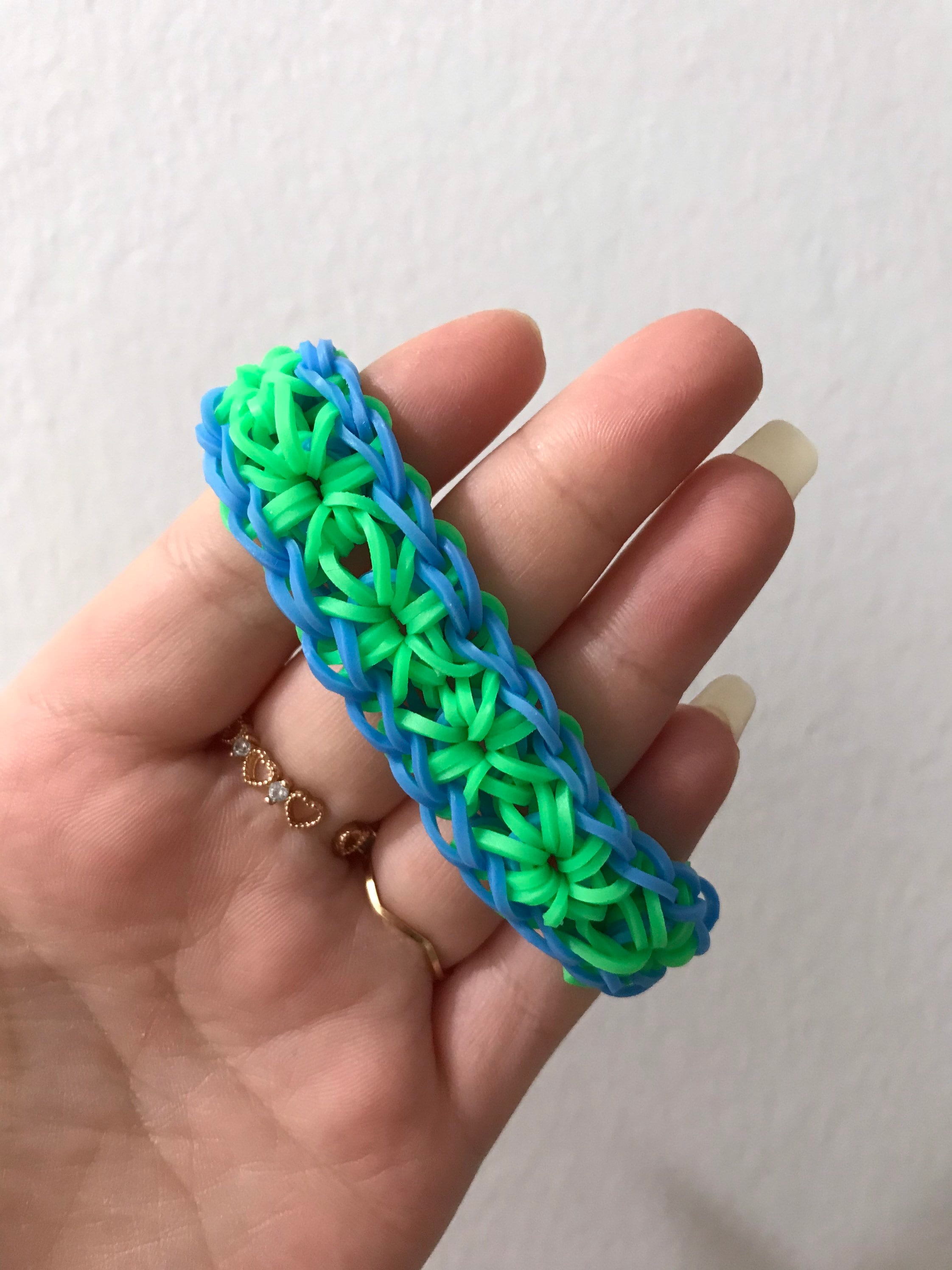 Starburst Rainbow Loom