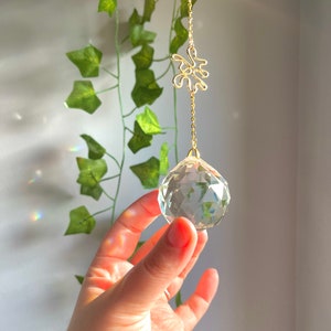 Glass Ball Crystal Suncatcher Window Prism Crystal Sun Catcher Squiggly ...