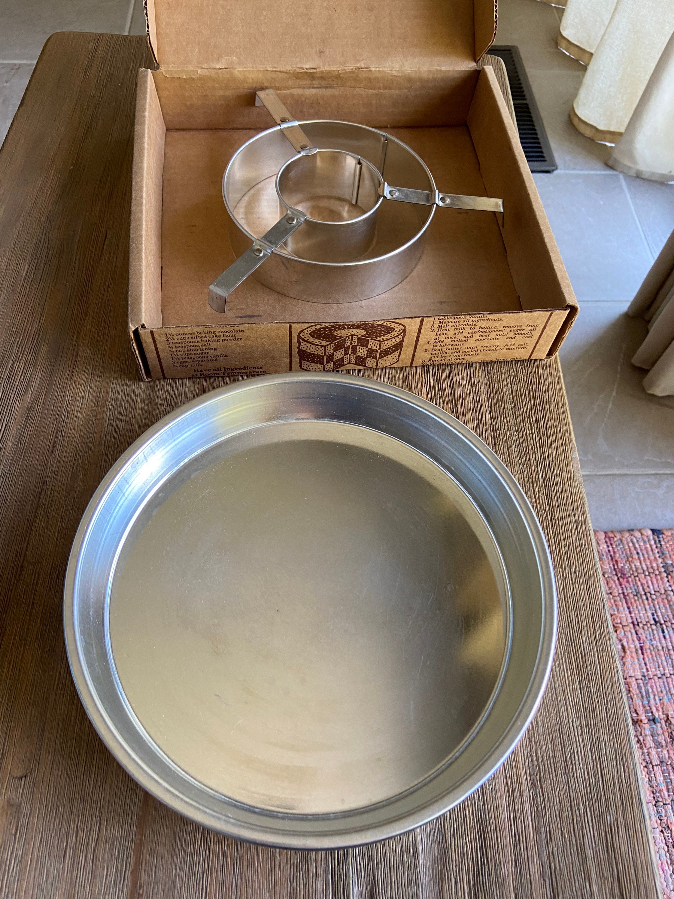 Vintage Checkerboard Cake Mold - Etsy