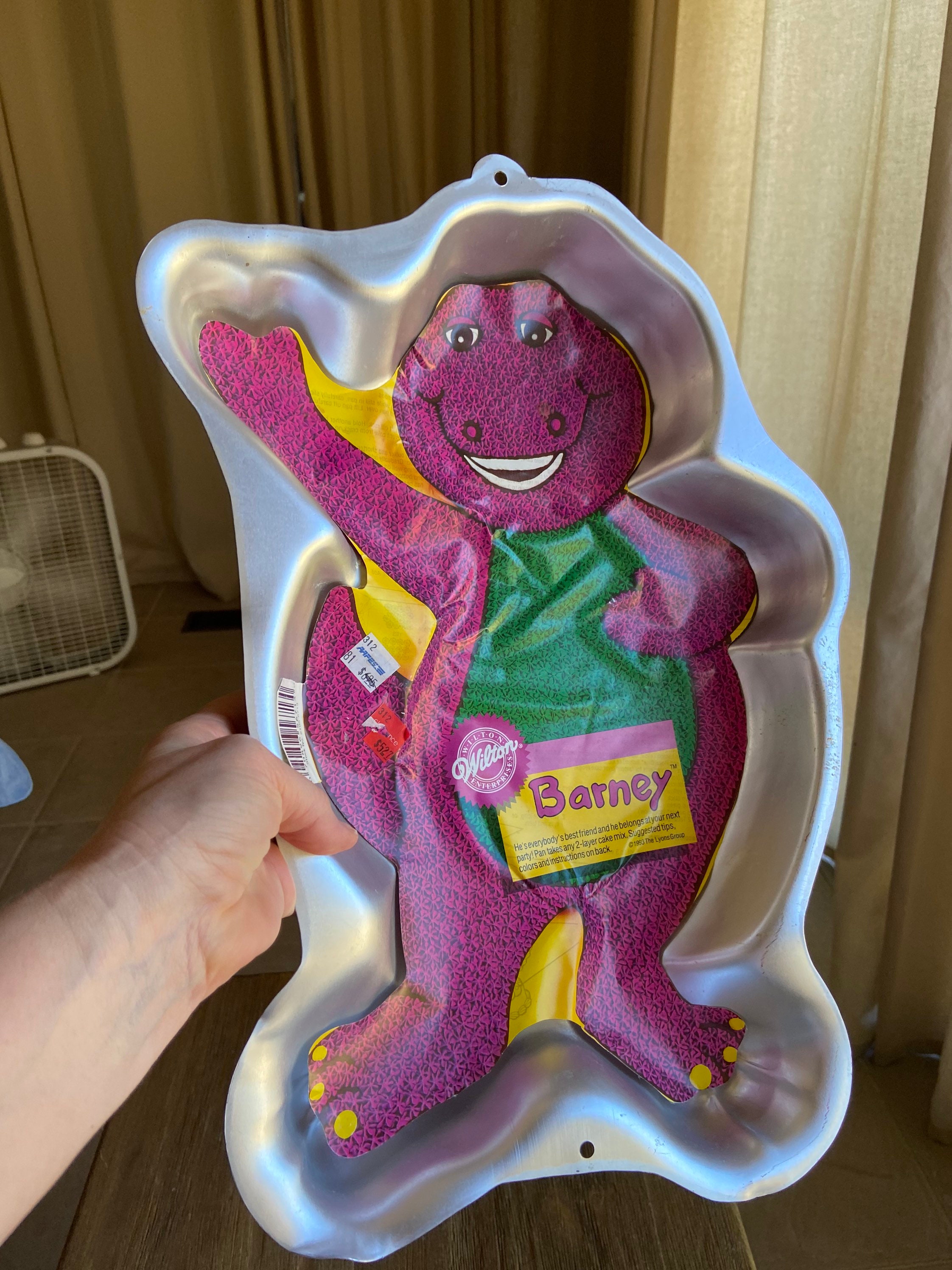 Barney Cake Pan