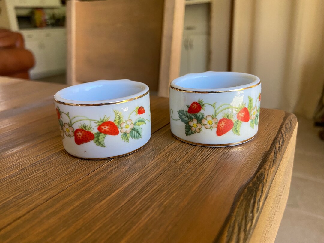 Vintage Avon Strawberries Napkin Rings (2) - Etsy