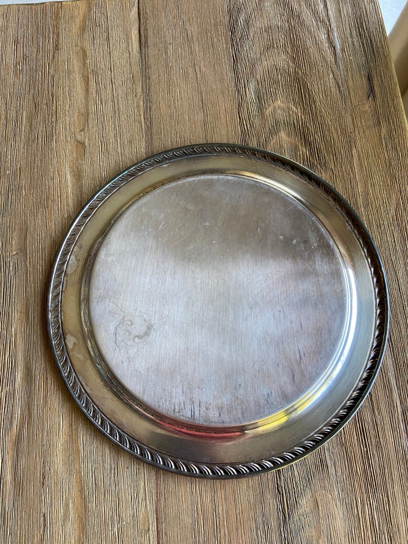 Vintage Oneida Silver Plated Round Tray | Etsy