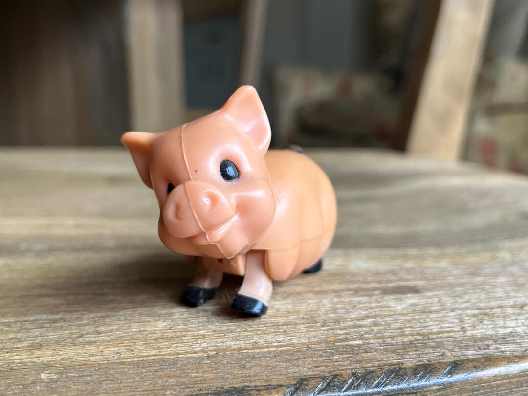Vintage Plastic Pig Figurine - Etsy