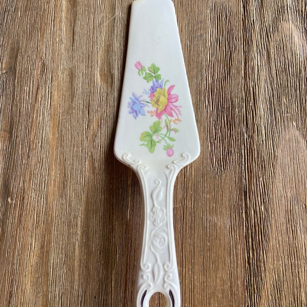 Vintage Spatula - Etsy