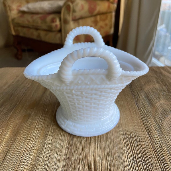 Milk Glass Basket - Etsy
