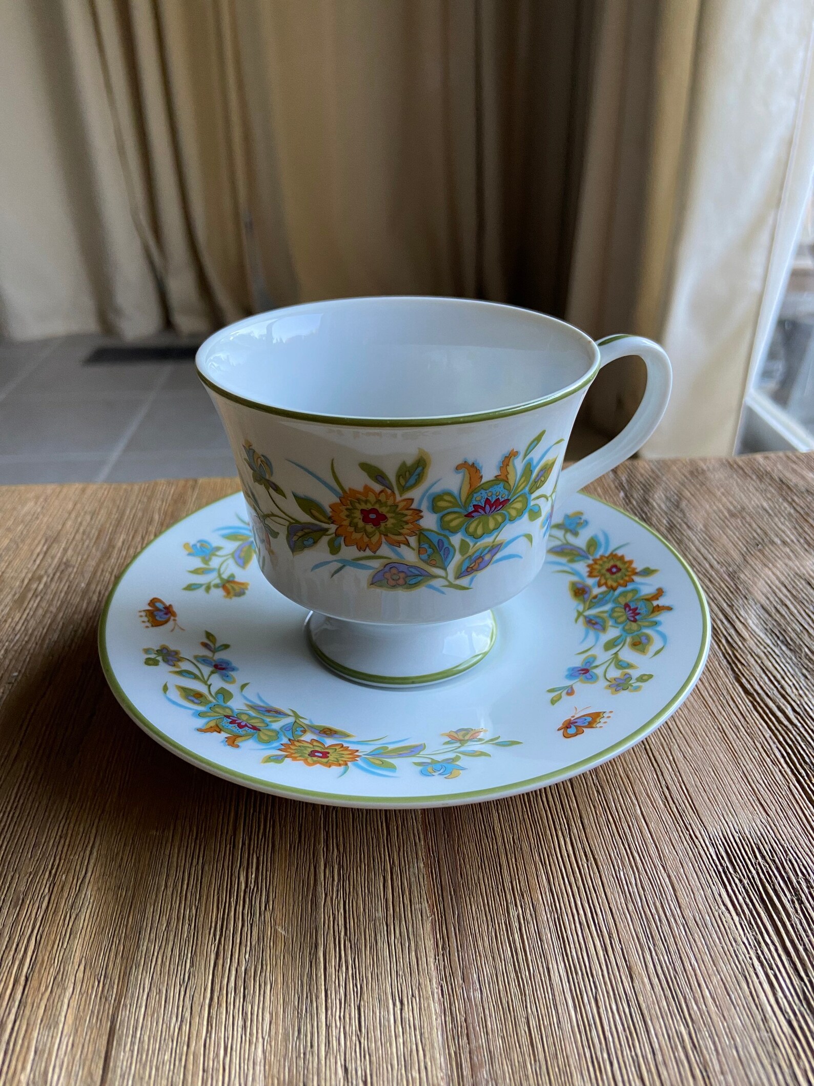 Vintage Sango tea cup and saucer - Etsy Italia