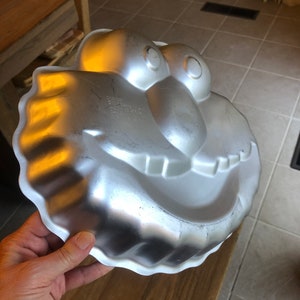 Vintage Elmo Cake Mold | Etsy