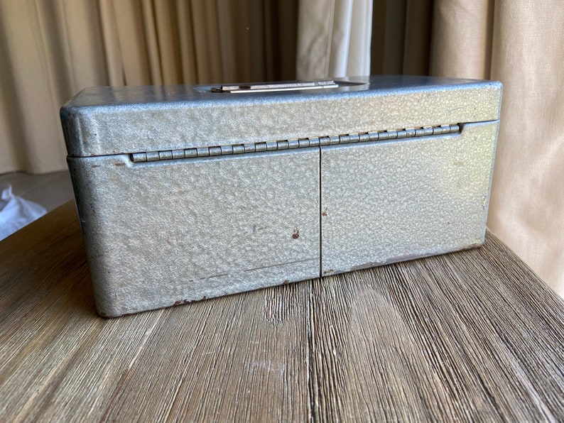 Vintage Metal Versa Box - Etsy
