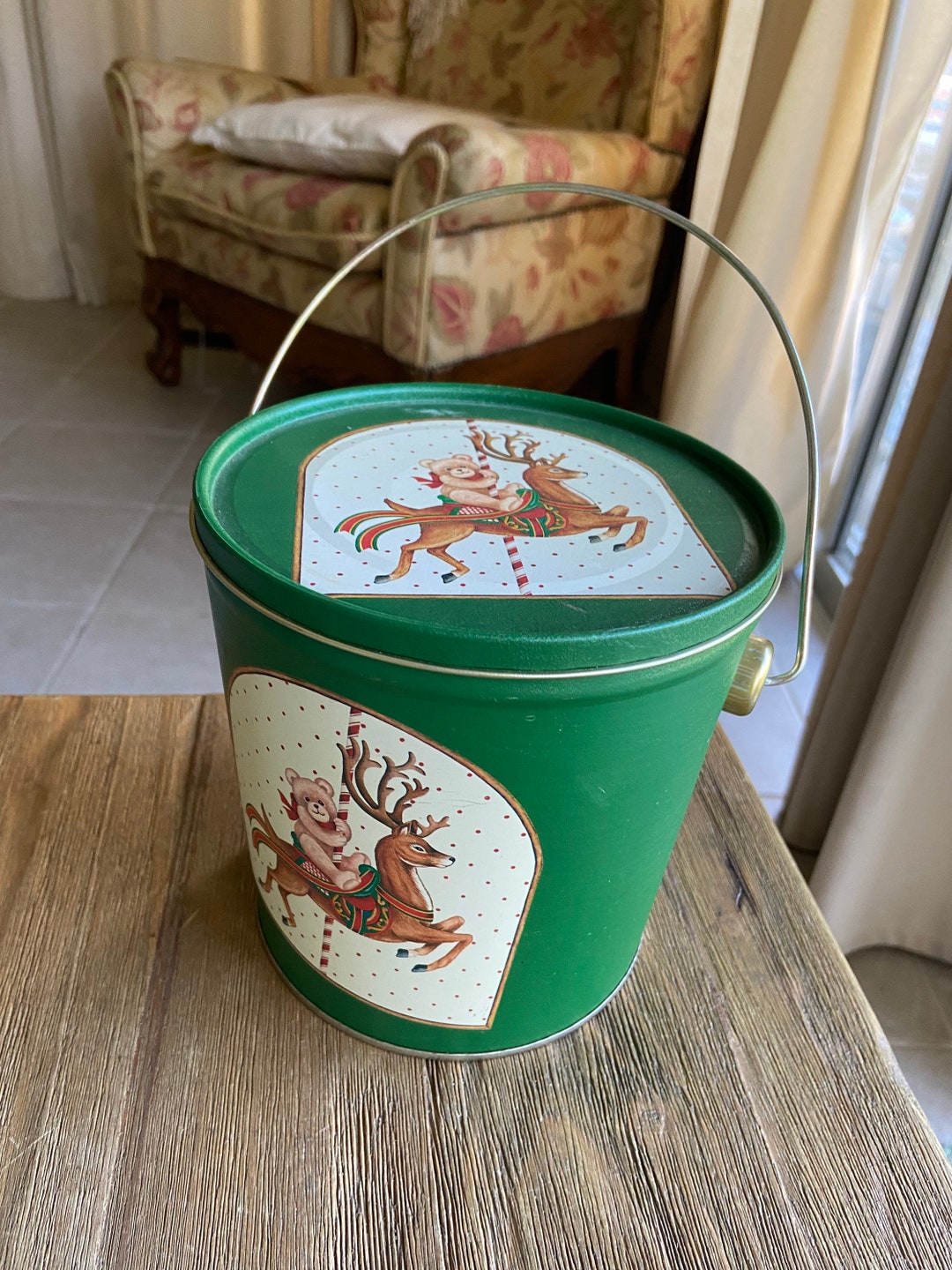 Vintage Christmas Tin Bucket - Etsy