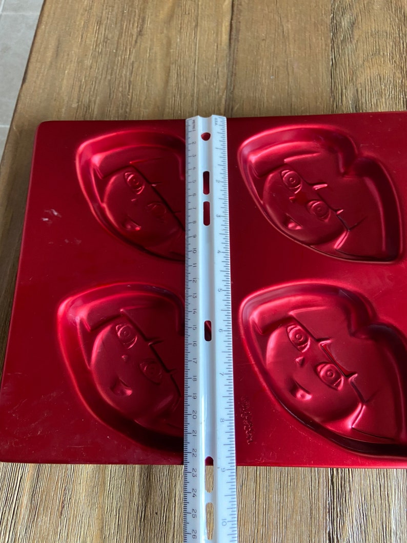 Vintage Dora the Explorer Wilton Cookie Mold - Etsy